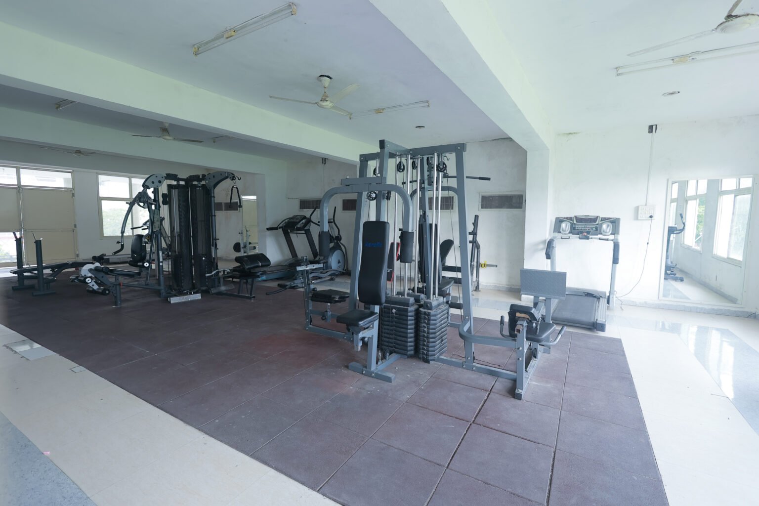 gym – IIMAS